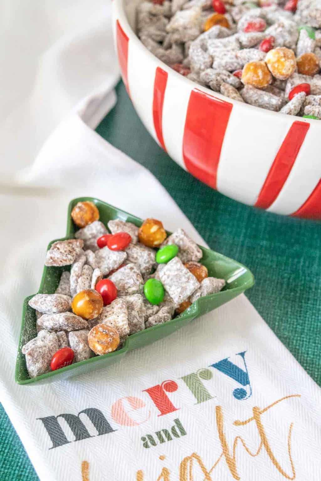 Easy Holiday Reindeer Chow - Happy Snackcidents